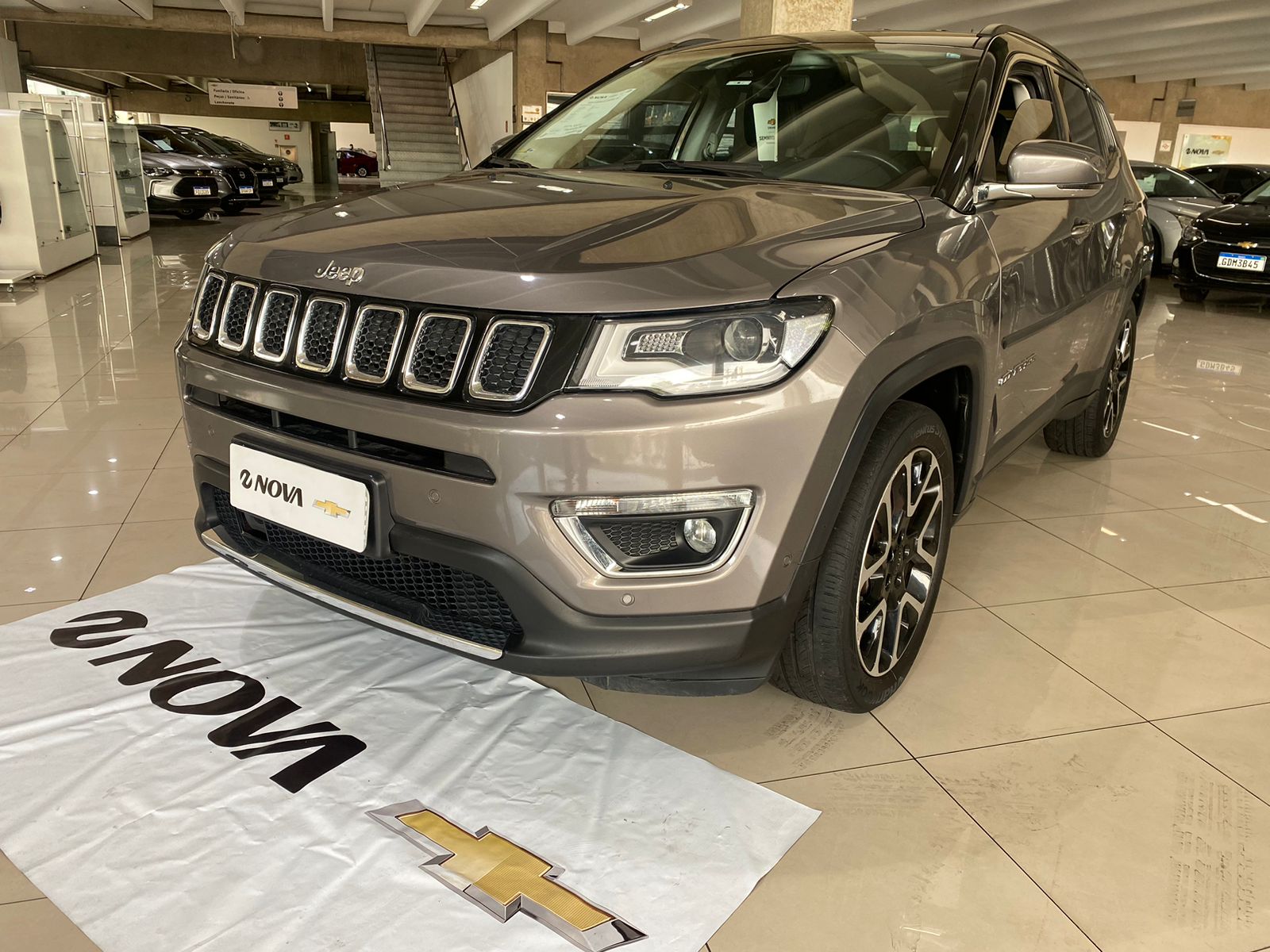 COMPASS JEEP - Seminovos Revisados à Venda em Nova Chevrolet