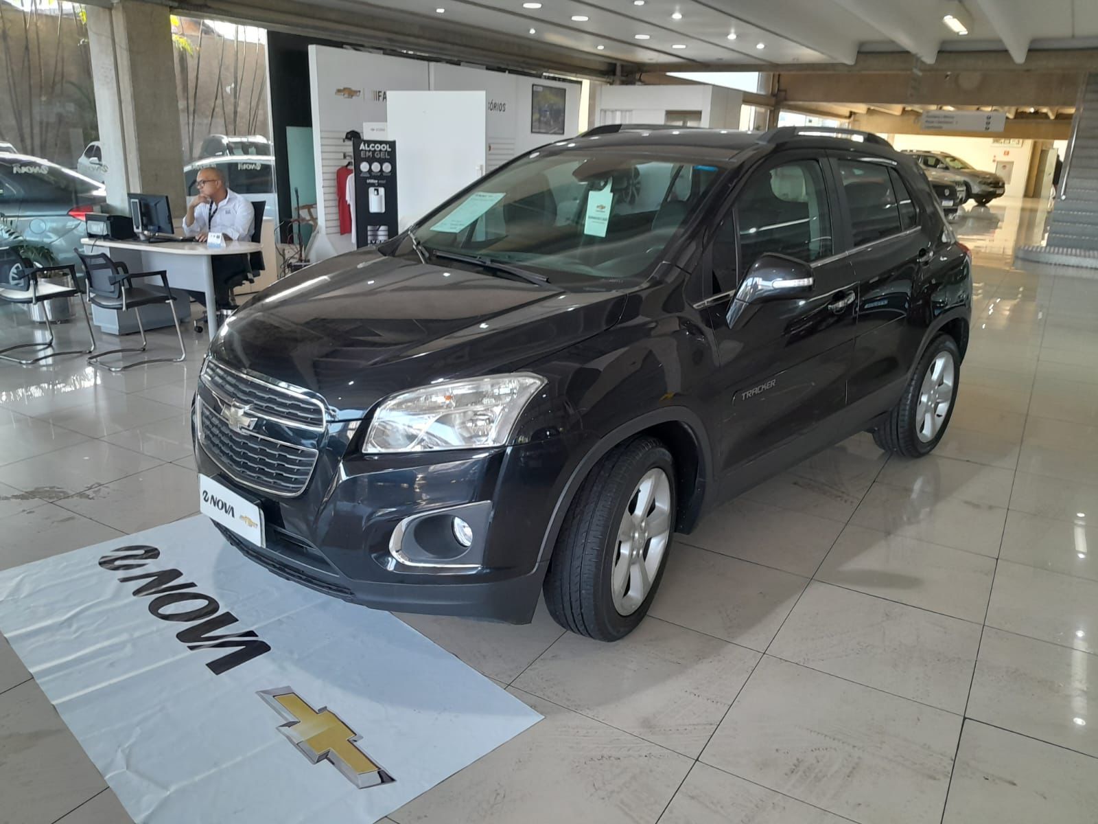 TRACKER CHEVROLET - Seminovos Revisados à Venda em Nova Chevrolet